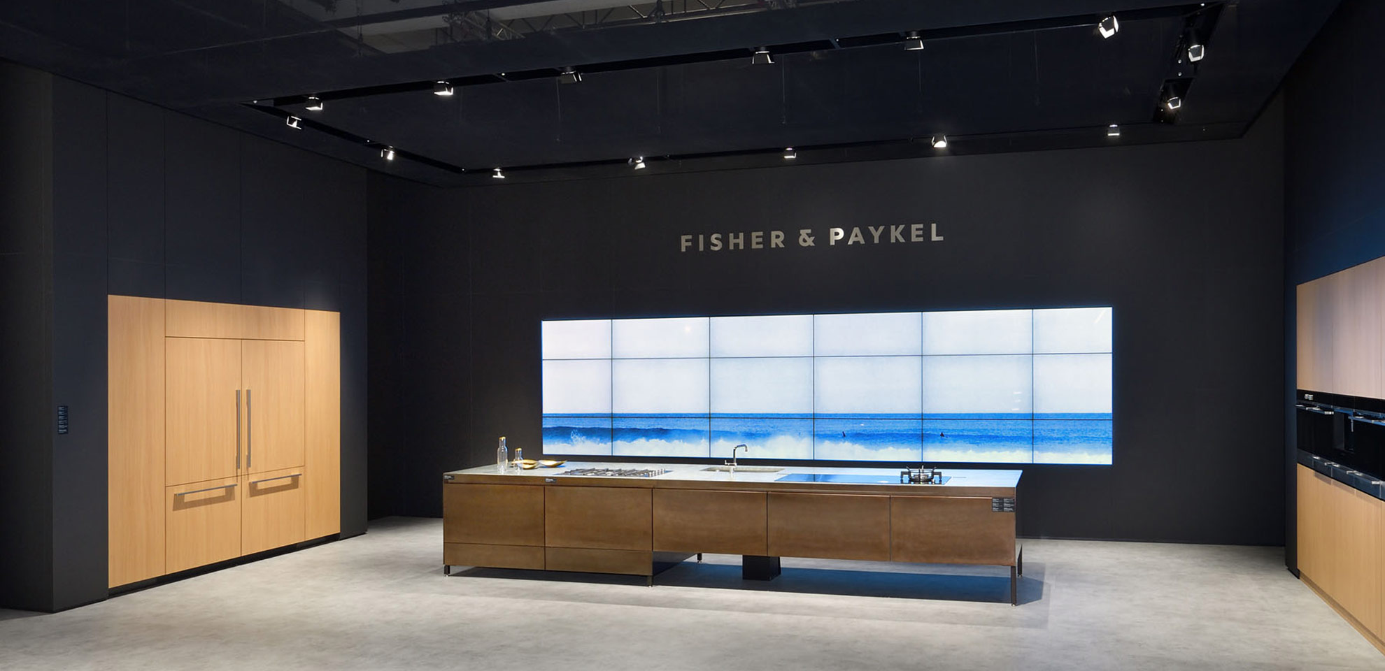 DISPLAY INTERNATIONAL – Exhibition Stand Building - DISPLAY INTERNATIONAL