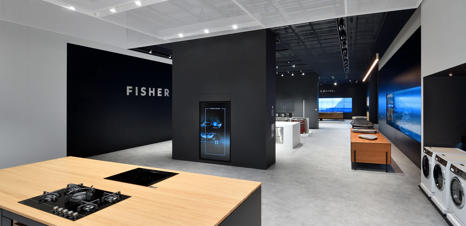 DISPLAY INTERNATIONAL – Exhibition Stand Building - DISPLAY INTERNATIONAL